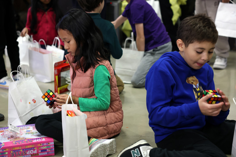 Modern Play & Old-School Toys: Benefits of Rubik’s Cubes for Kids Today ...